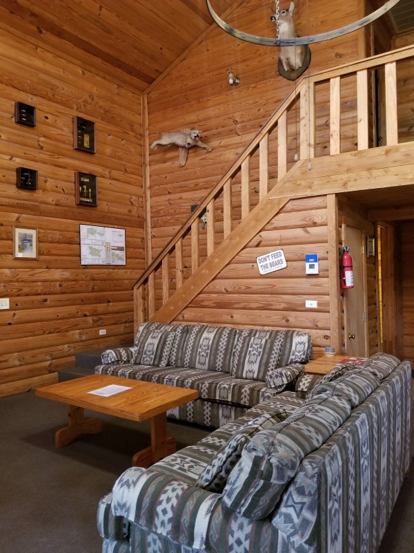 Lodge & Cabins – Backwoods Lodge & Cabins