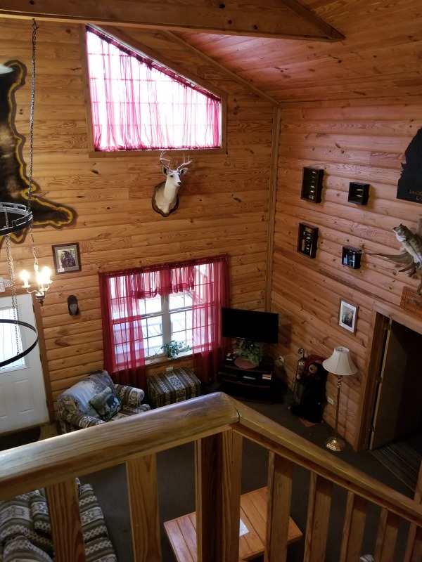 Lodge & Cabins – Backwoods Lodge & Cabins