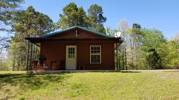 Lodge & Cabins – Backwoods Lodge & Cabins